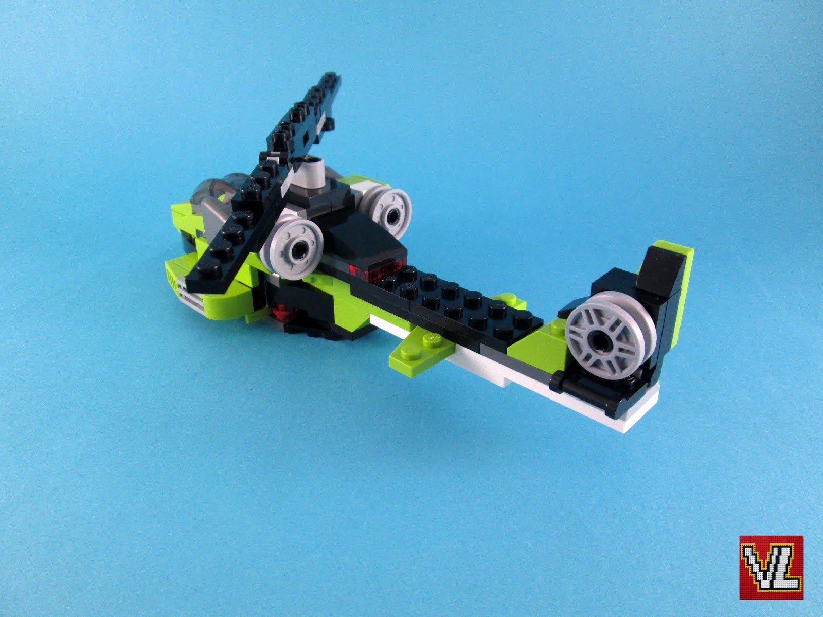 VIVOLEGO: 31007 - fast helicopter