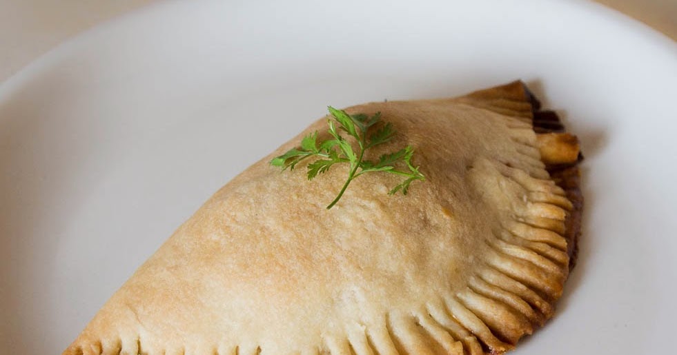 Grymvald Gazetteer: Setting & Society Sunday - A Tasty Medieval Pasty ...