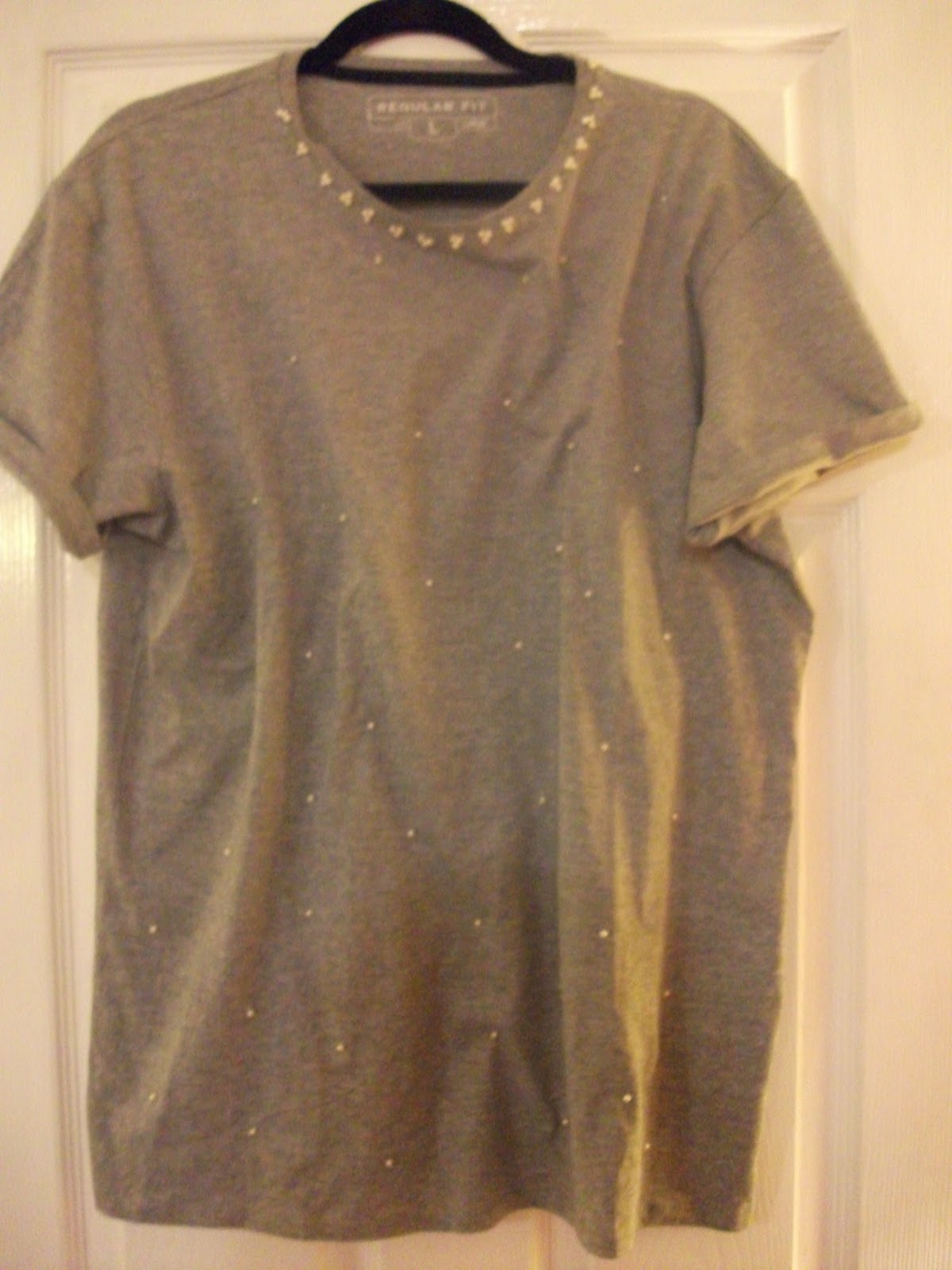 A Wardrobe Full Of Dreams...: DIY Project: Customised Oversized Pearl ...