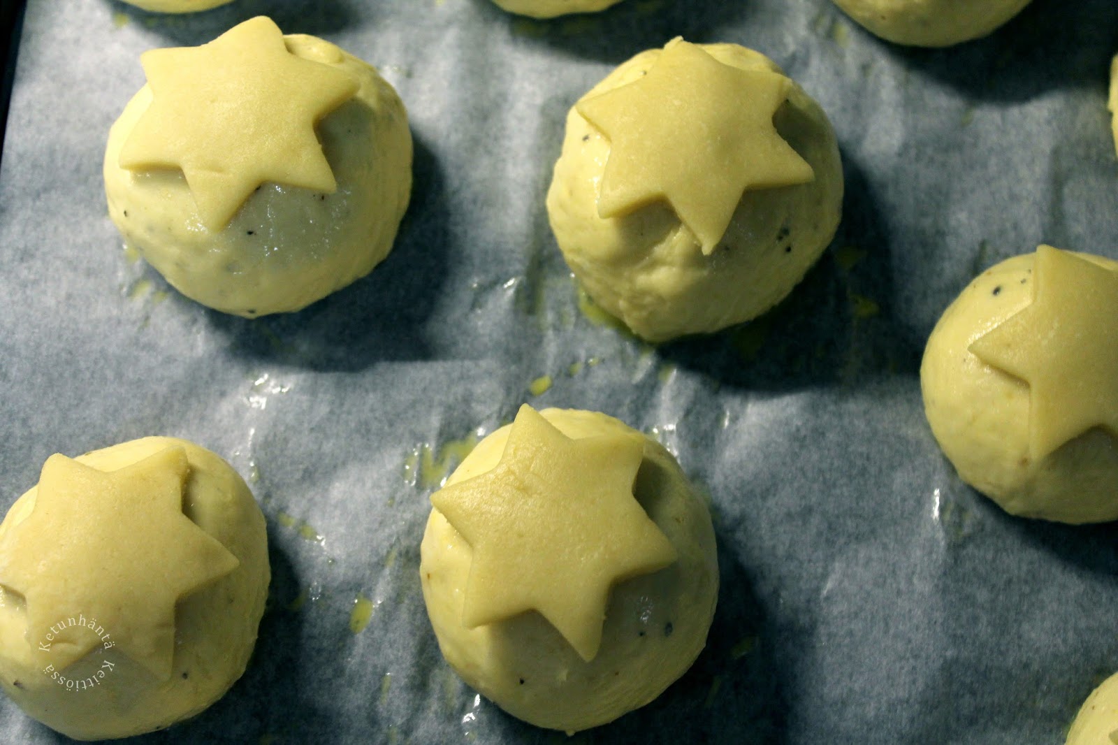 Tähtipullat - Star Buns