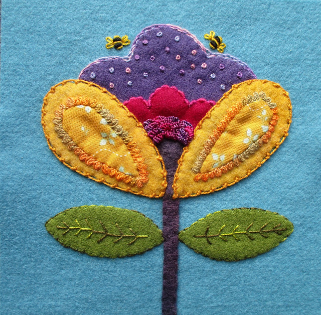 JulieLou : Sew, Stitch, Snap, SHARE