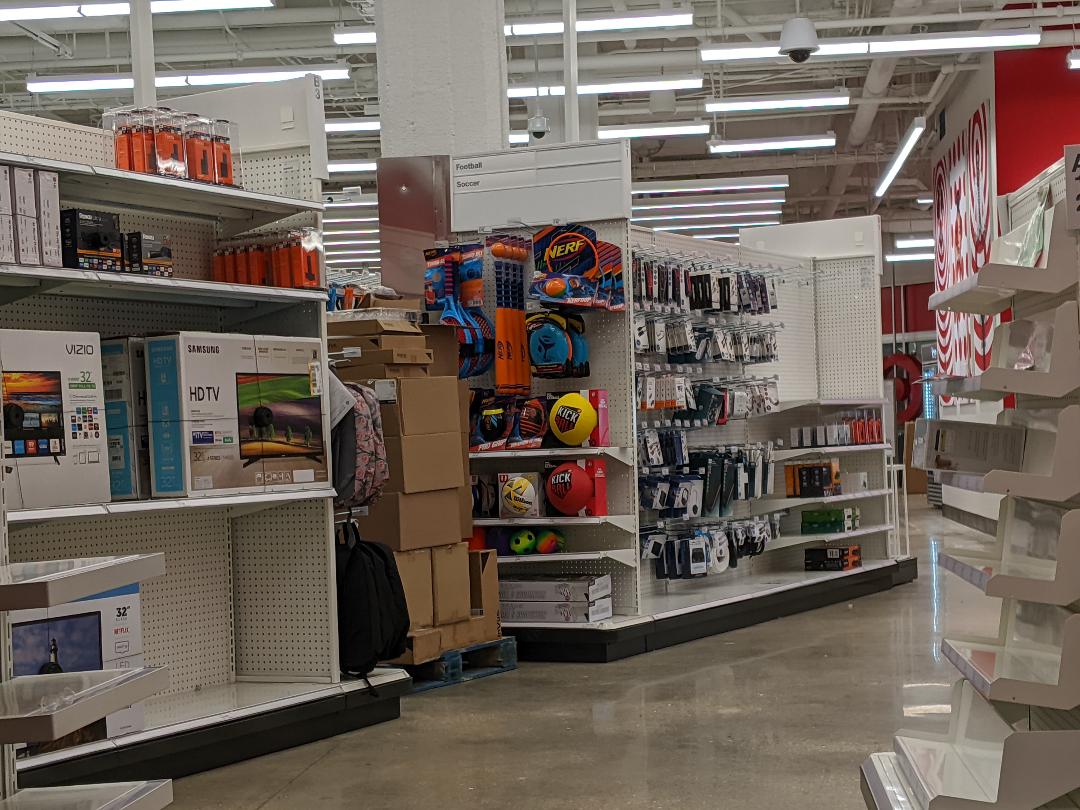 Robert Dyer @ Bethesda Row: Tenleytown Target opening date set (Video ...