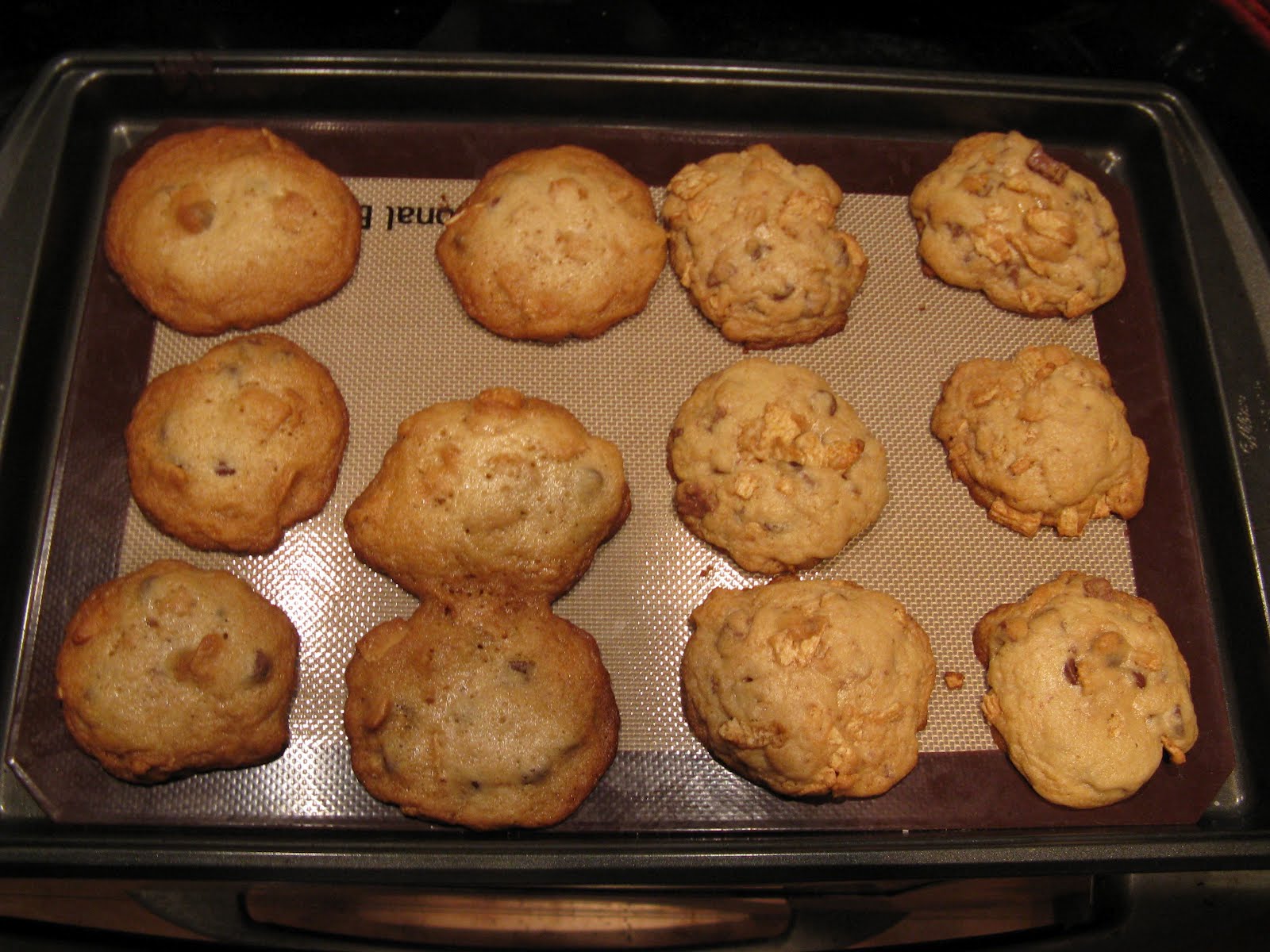 Corcoran Street Kitchen: Magic 8-Ball of Chocolate Chip Cookies