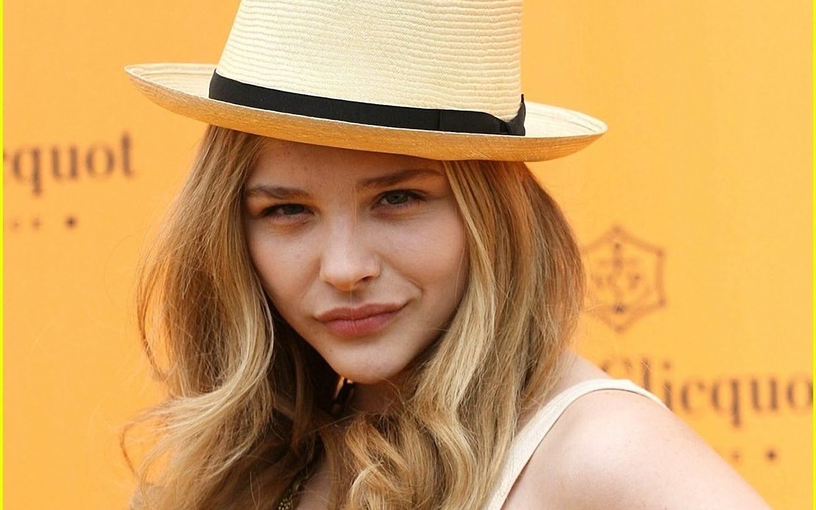 Asimbaba Free Software Free Idm Forever Chloe Grace Moretz Wallpapers