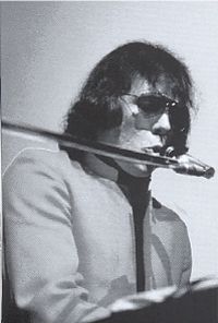 Doug Ingle ~ efemeridesdelamusica-San-Francisco-Chronicle