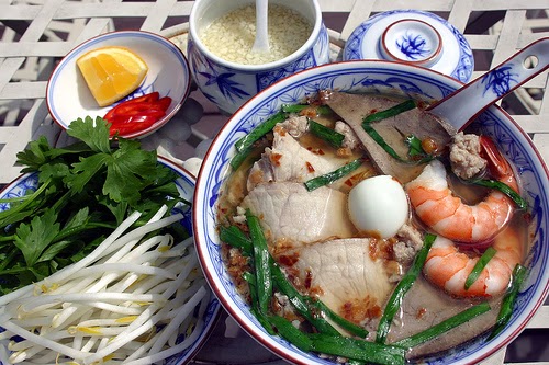 My Tho Noodle Soup (Hu Tieu) ~ Ha Noi Tours