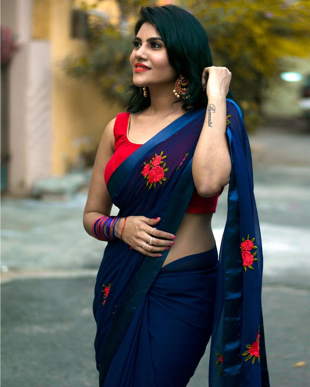 Nivisha Hot Navel Photos Collection Instagram, Serial Stills