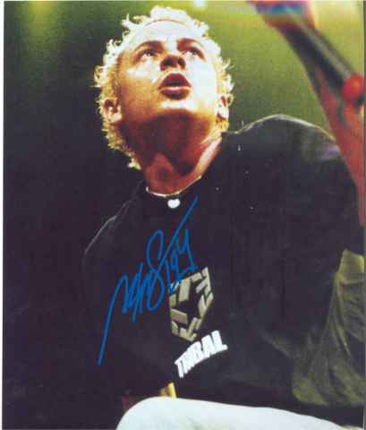 LP Underground: - CHASTER BENNINGTON