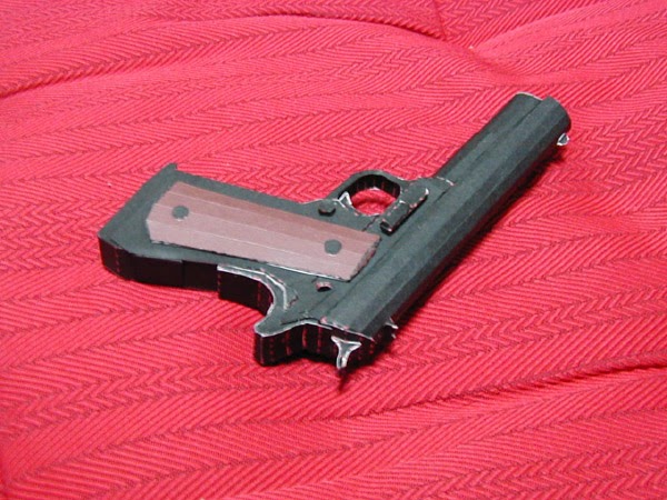 papercrafts de todos los niveles: aqui hay papercrafts de distintas armas