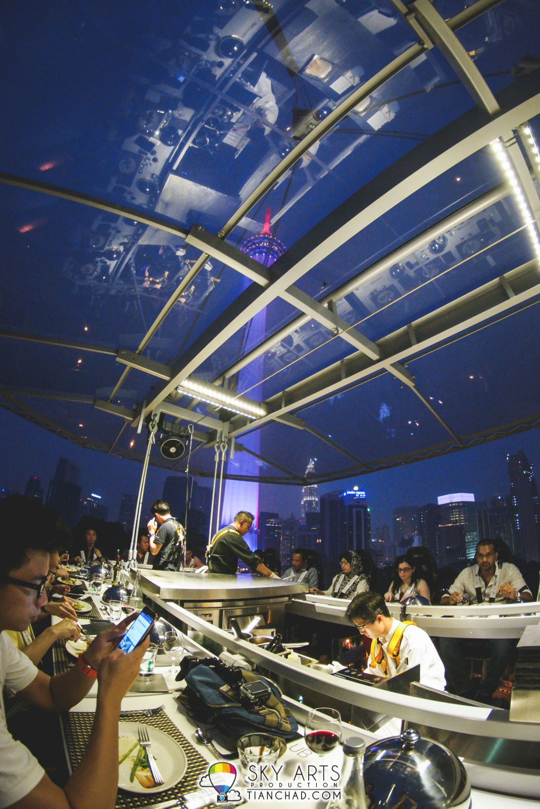 Most Surreal Dinner In The Sky @ KL Tower, Malaysia #dinnerinthesky
