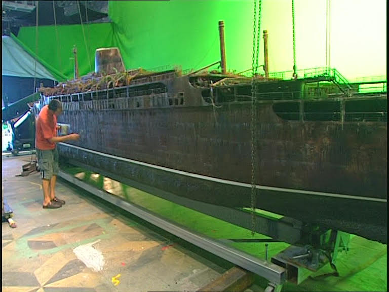 model ships in the cinema: Ghost Ship 2002