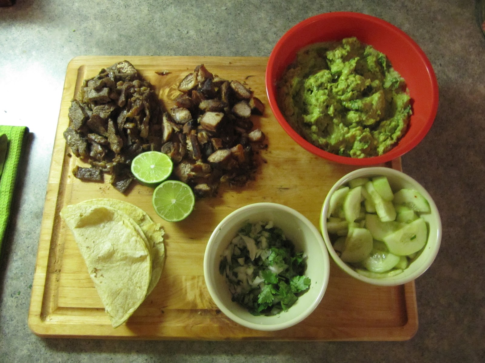 comal caliente: taco night