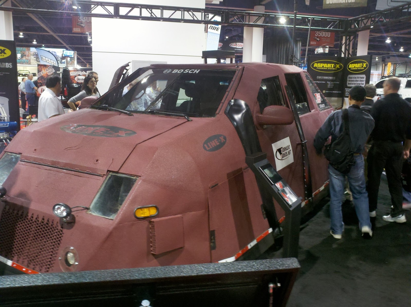 Travelin' Man: Storm Chasers