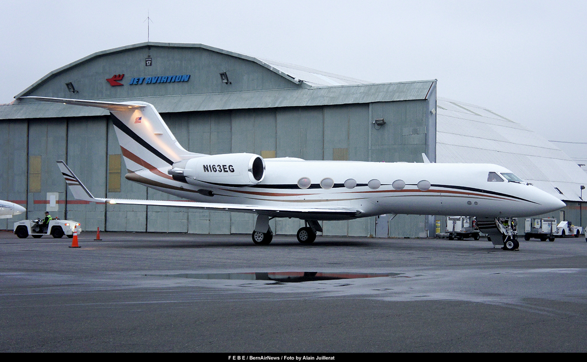 FEBE *** Worldwide Aviation Pictures by FEBE/BernAirNews © : N163EG ...