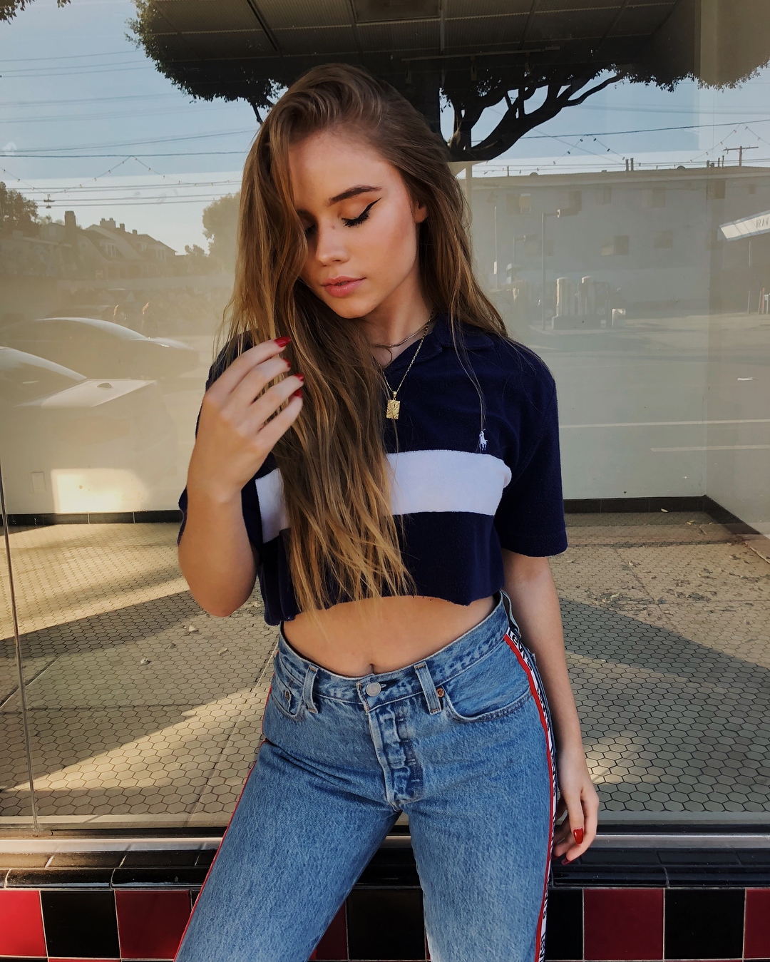Starlet Arcade: Lexee Smith