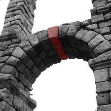 PONIENDO A CRISTO COMO LA PIEDRA DEL ÁNGULO