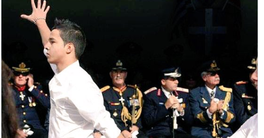 RADAR: Ο ΑΓΡΥΠΝΟΣ ΦΡΟΥΡΟΣ: ΣΥΡΙΖΟΞΕΦΤΙΛΑΡΑΔΙΚΟ: Αχ, Ελλάδα μου γλυκιά