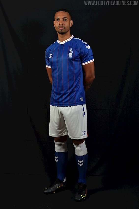 Oldham Athletic 21-22 Home Kit + New Club Crest Unveiled - Footy Headlines