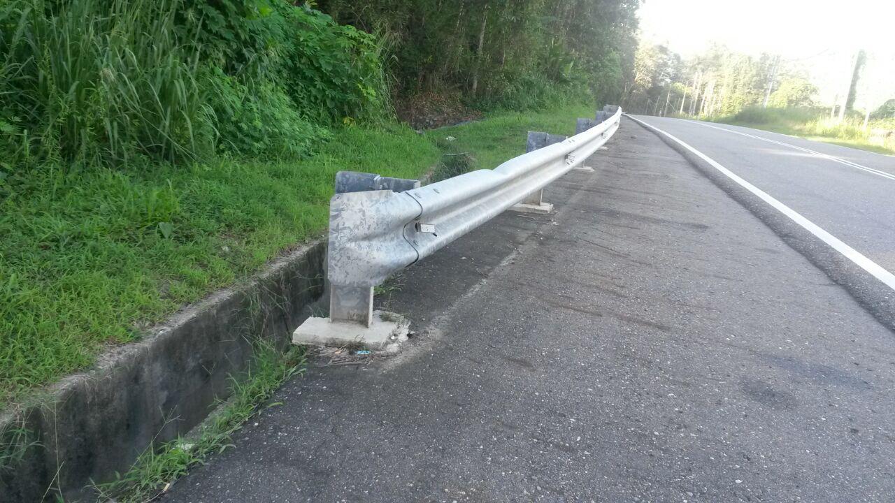 Cikgu Harthono: Hujung penghadang jalan yang terdedah boleh meragut ...