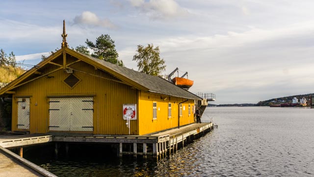 Turer i hytt og gevær.: Croftholmen 131019