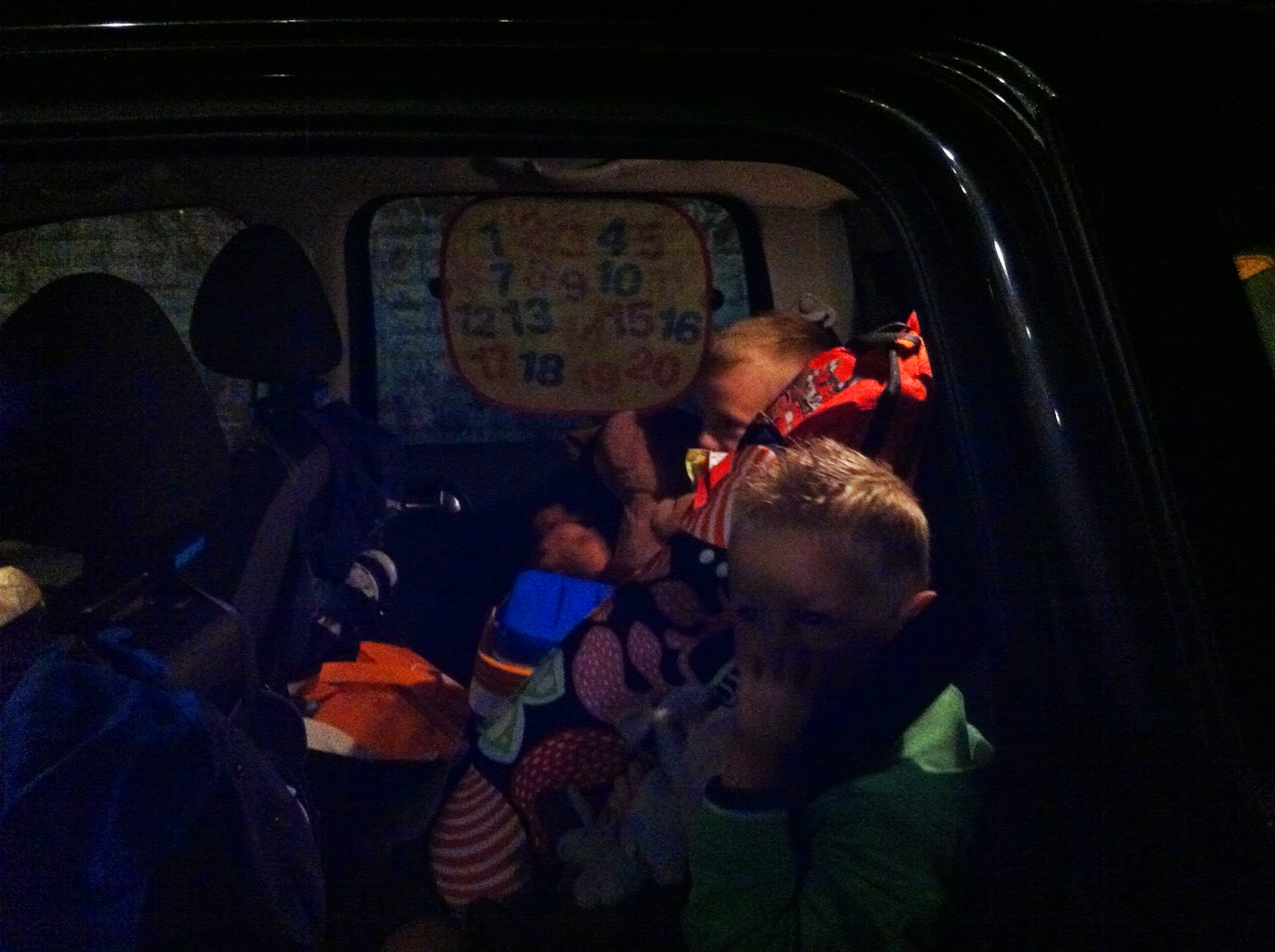 Family Nights: (Vakantie) Serie: Schepping dag 1