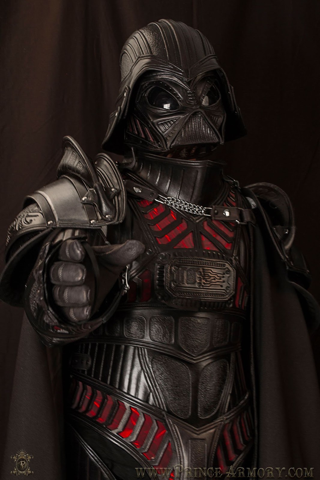 JIMSMASH ! ! !: MEDIEVAL DARTH VADER ARMOR