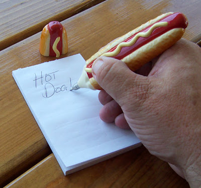 THE HOT DOG HALL OF FAME: Curiosities, oddities, rarities, etc...
