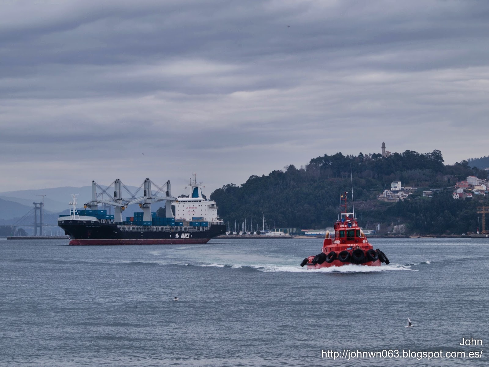 FOTOS DE BARCOS: BLUE MASTER II