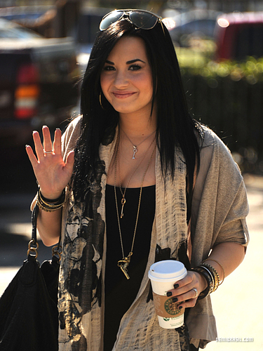 DLFB - Demi Lovato Fãs Brasil: Elenco do "So Random" diz que Demi ...