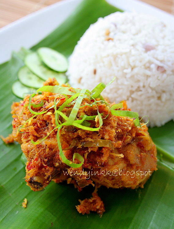 Table for 2.... or more: Chicken Rendang - Ayam #1