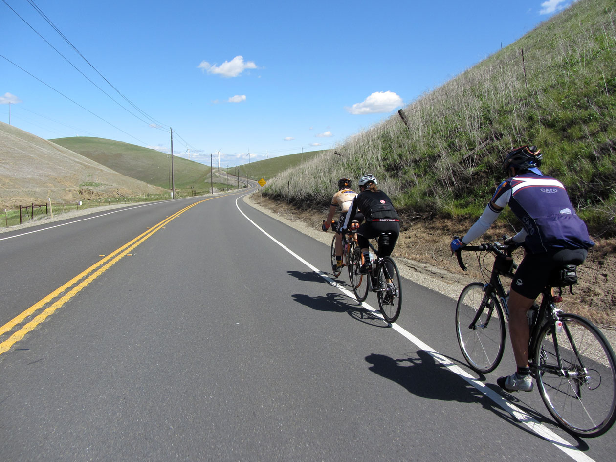 Gruppo Pumpkincycle: Palomares-Patterson Pass Photo Shoot Double Metric ...