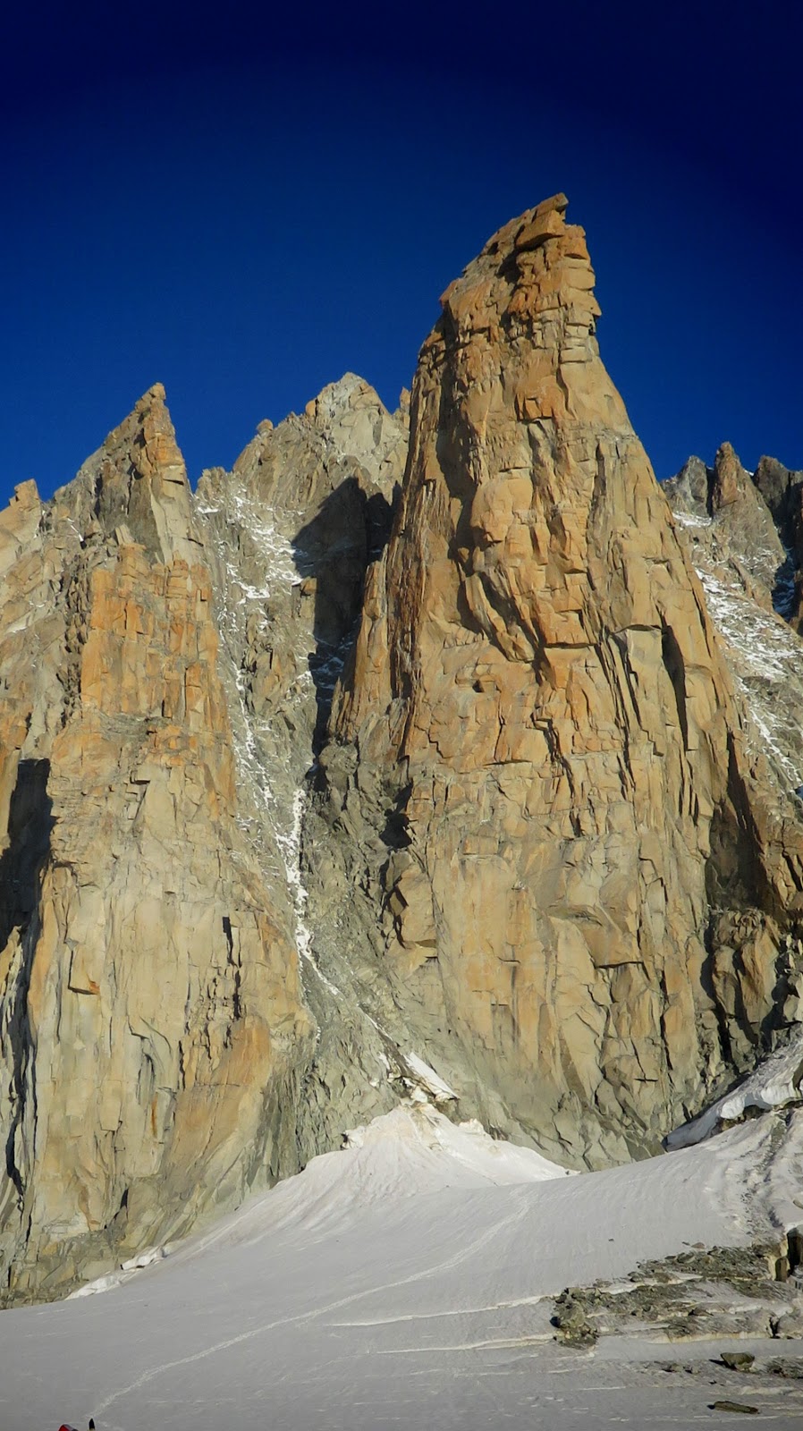 Simontagne, les aventures de Simon en montagne...: Grand Capucin : Voie ...