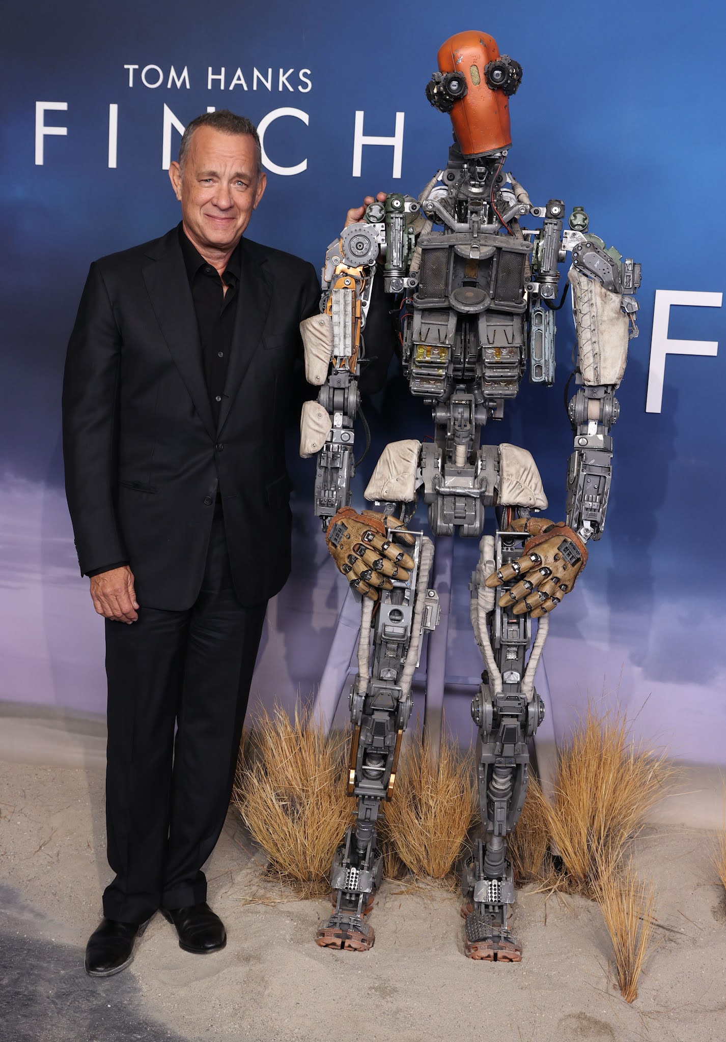 Película BIOS (Finch) con Tom Hanks - TVCinews