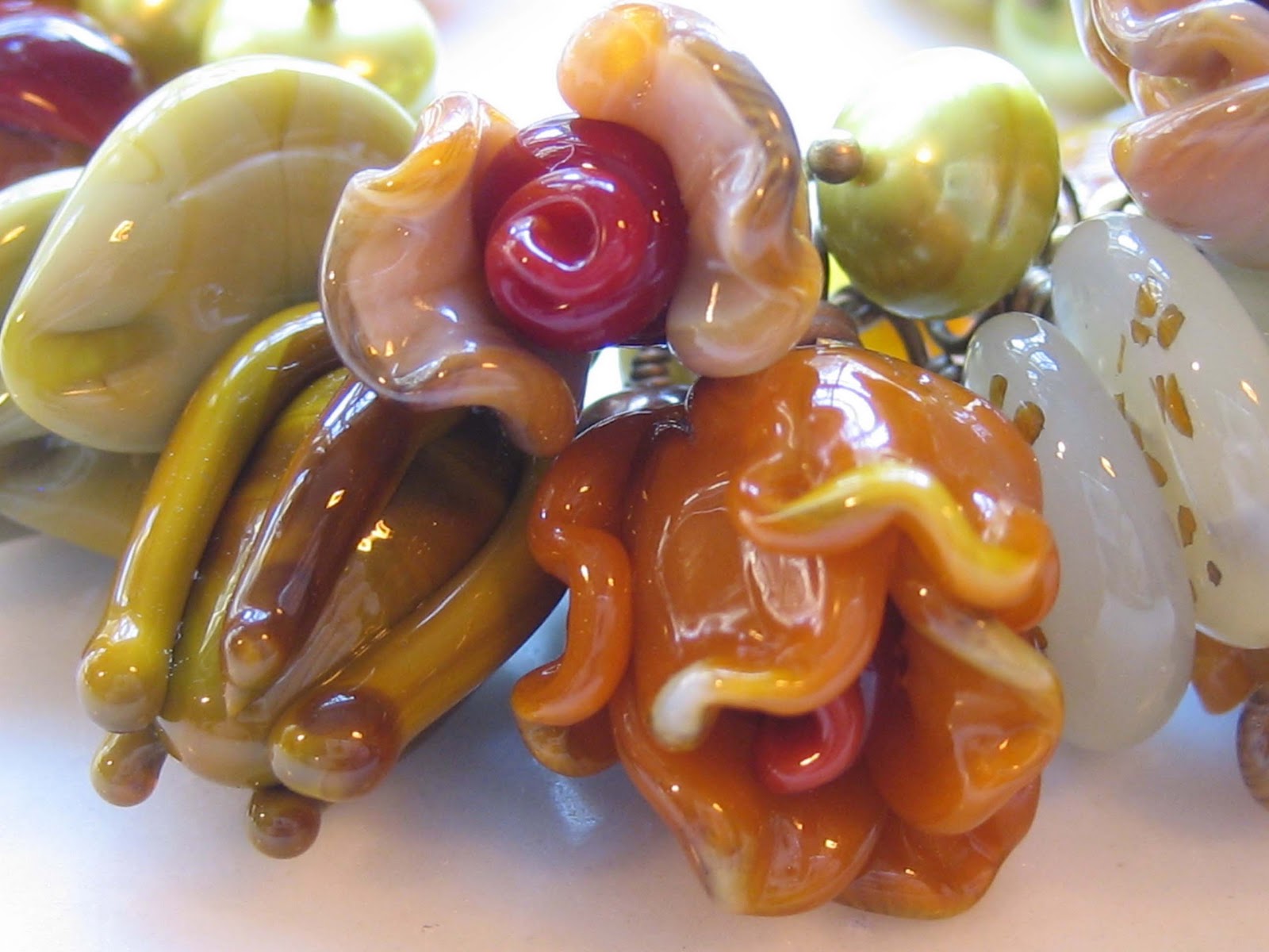 belvedere beads: Autumn Charms