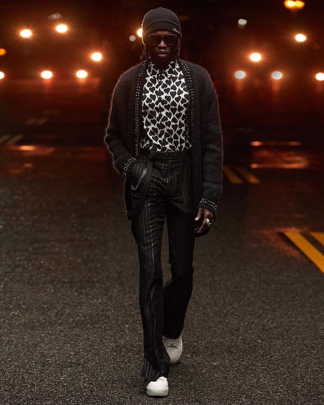 AMIRI lleva su colección de invierno 2021 al puente más popular de Los ...