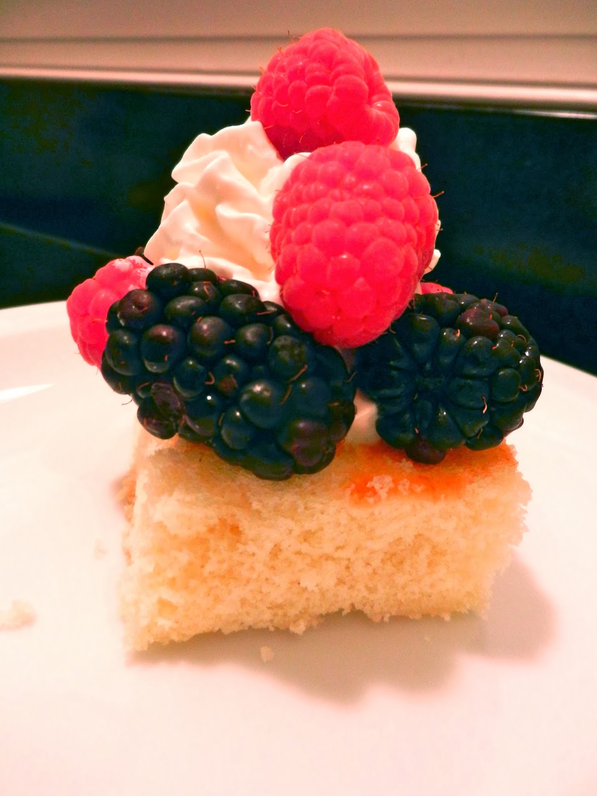 I'll Bake It, You Eat It: Baking Bouchon - Recipe 61: Madeleine Cake