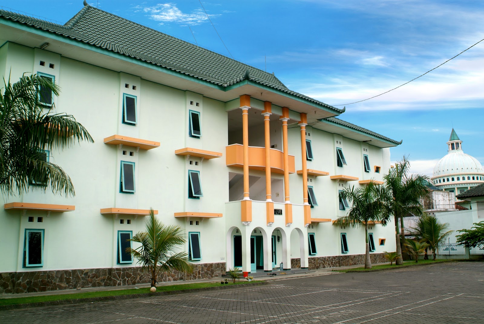 MA'HAD ALY UIN MALIKI MALANG (PUTRA) ~ Prof. Dr. HA. Muhtadi Ridwan, M.A