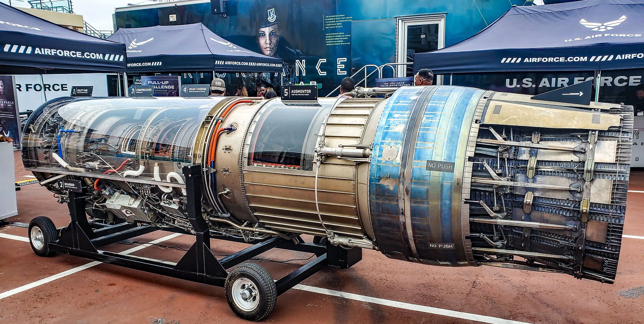 Pratt & Whitney F100 (F100-PW-100/F100-PW-200/F100-PW-220/220E/F100-PW-229)