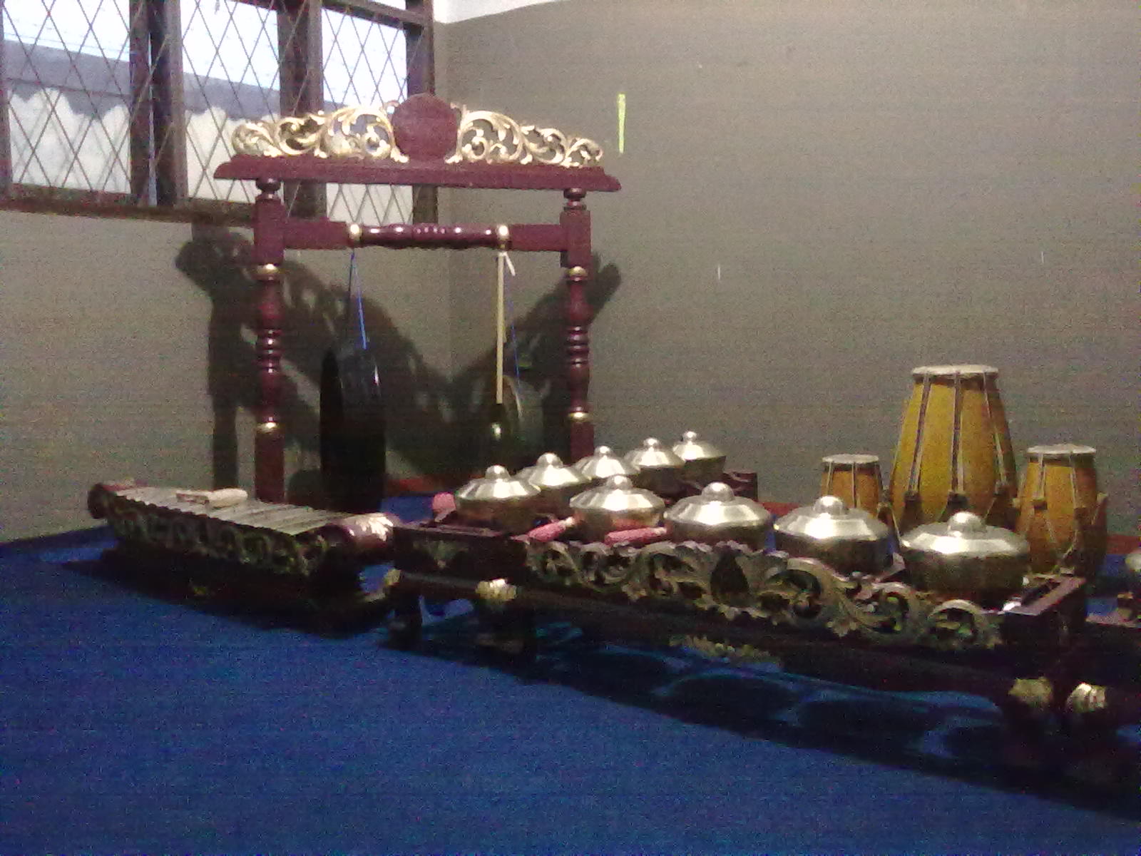 PENGRAJIN GAMELAN NANJER: gamelan degung