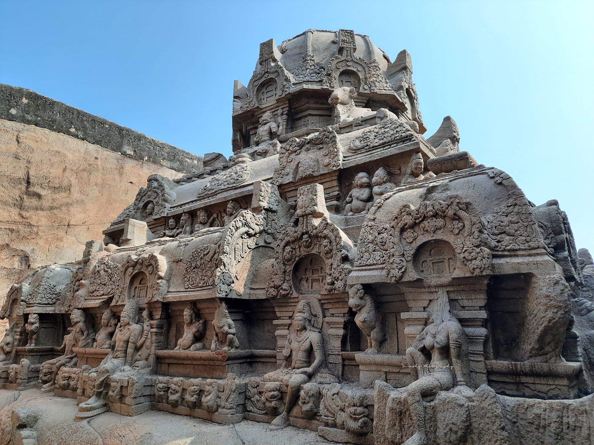 Kazhugumalai Temples and Therikadu Desert