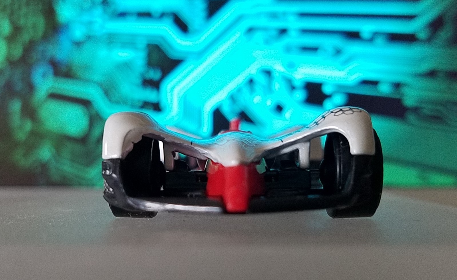 Hot Wheels Casting Reviews: #20-06 Roborace Robocar