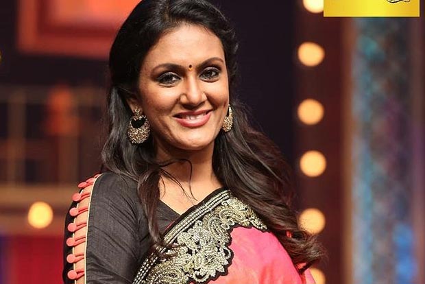 Tamil Actress Devadarshini photos Gallery - UDHAYANILA GROUPS