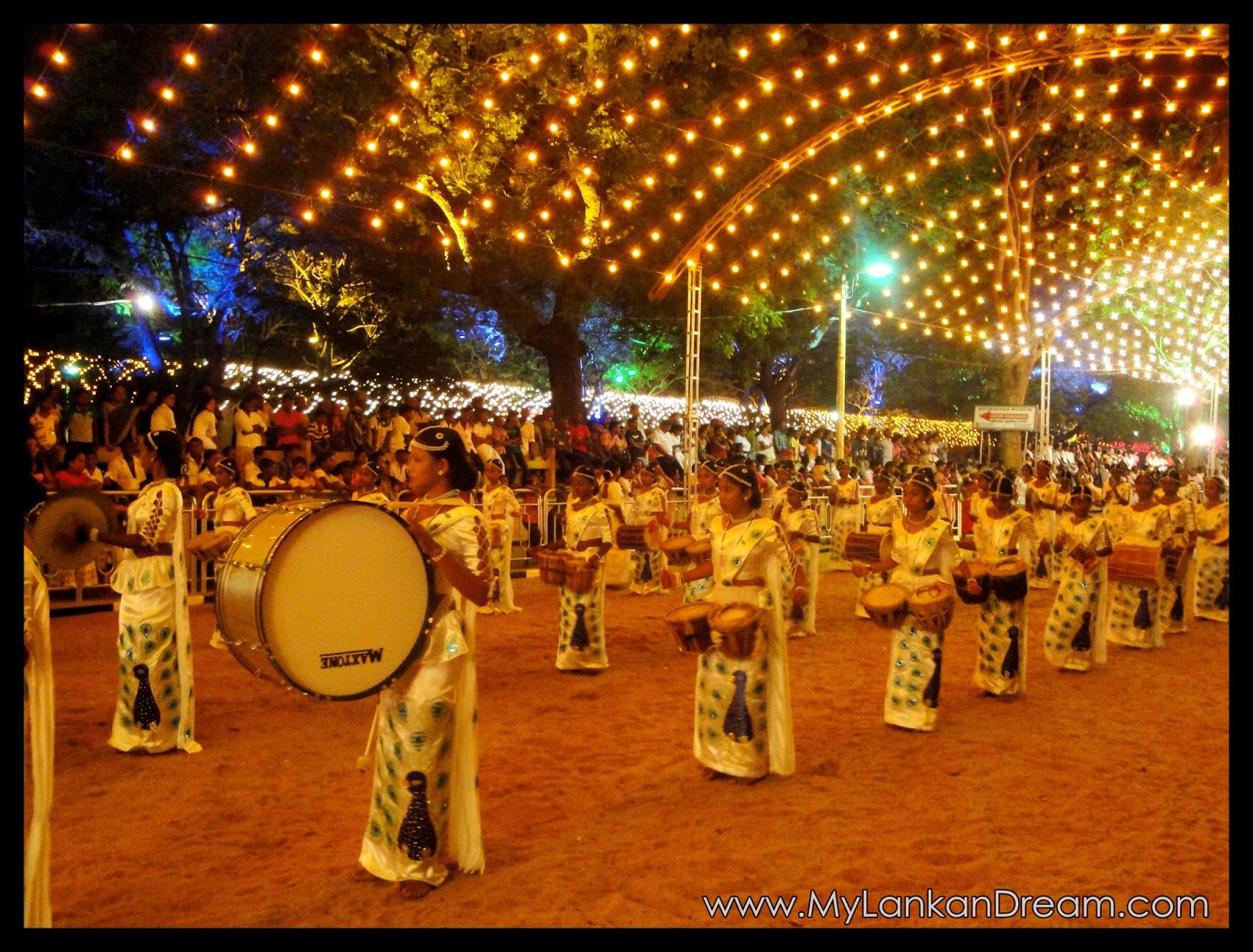 Sri Lankan Travel Blog: The Kataragama Festival