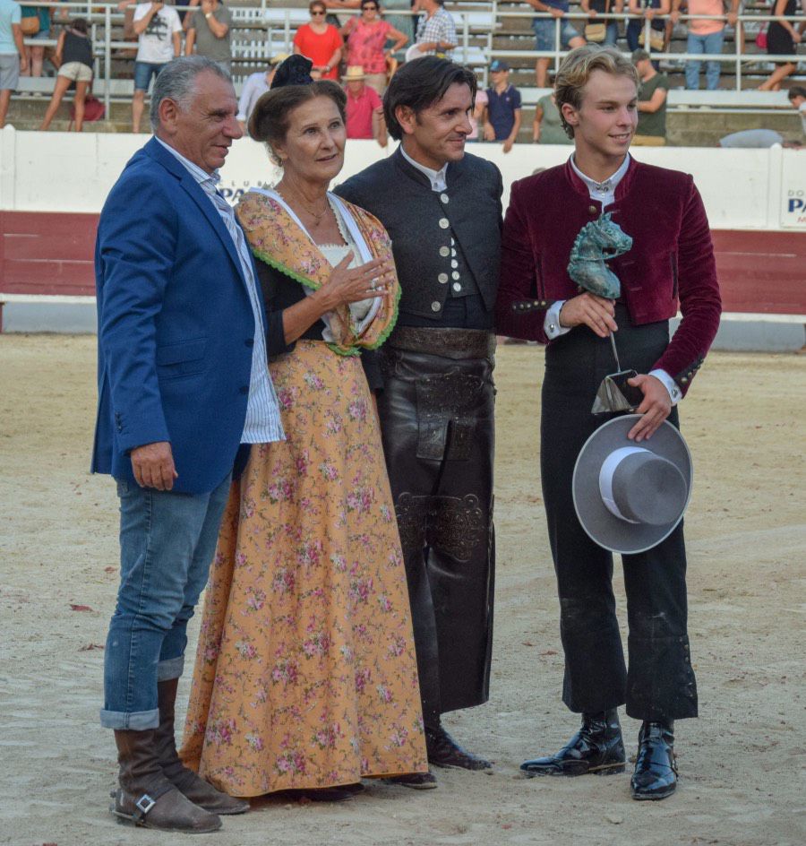Farpas Blogue: Duarte Fernandes conquista Rojão de Ouro em Mejanes