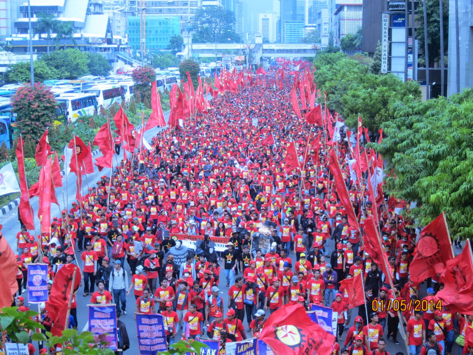 SEJARAH GERAKAN BURUH INDONESIA | FEDERASI PERJUANGAN BURUH INDONESIA