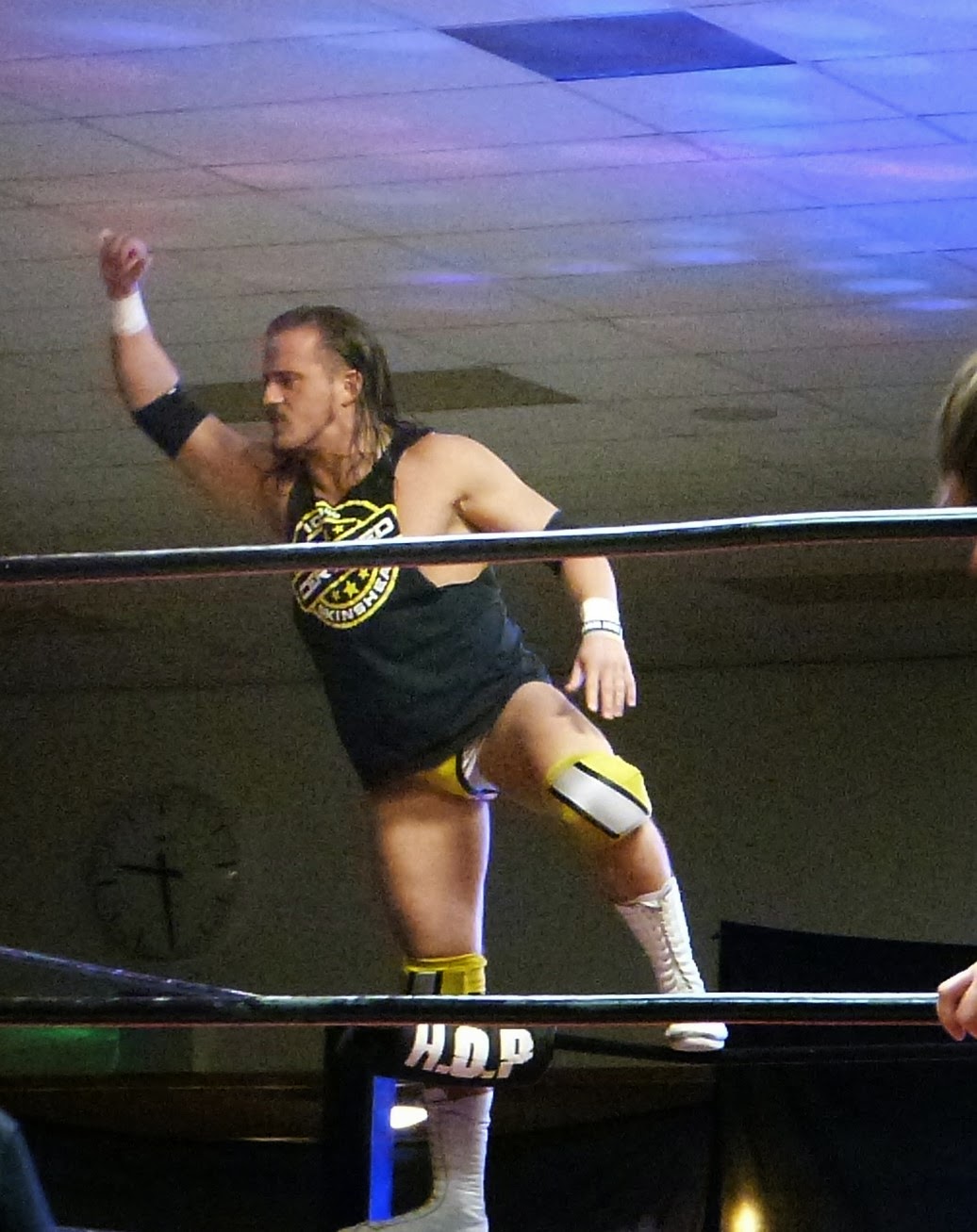 WRESTLESHOTS: KRIS TRAVIS V MARK HASKINS