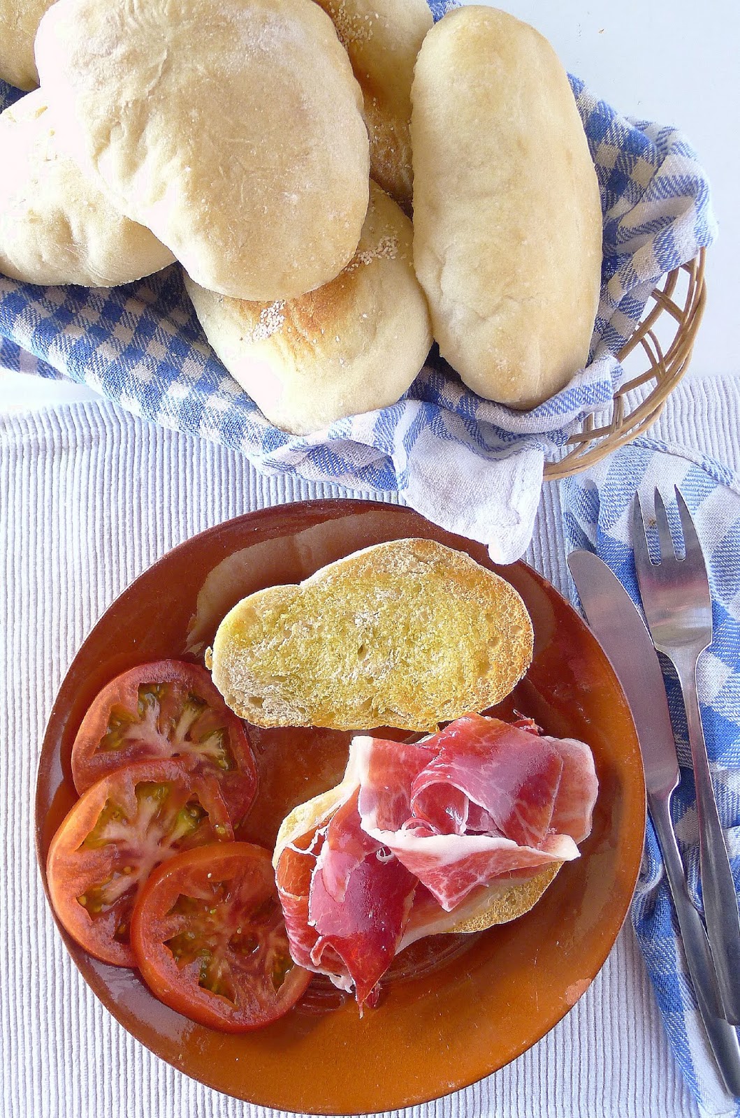 MY KITCHEN IN SPAIN: WHEN THE BREAD IS GONE—MAKE MOLLETES