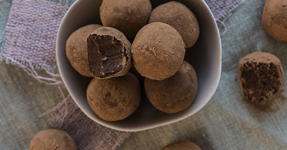 Black Bean Truffles - Veganpassion english