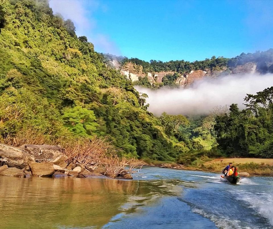 Amiyakhum and Nafakhum are known as Niagara of Bengal.