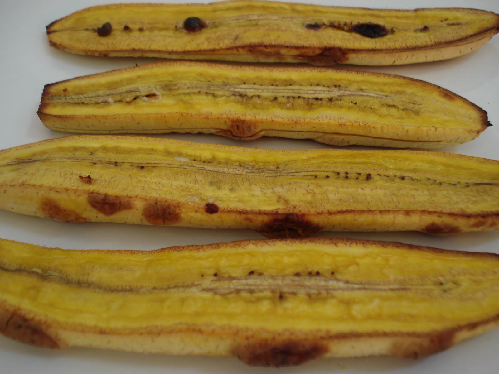 Amenidades de Kelly: YES! NÓS TEMOS BANANA!